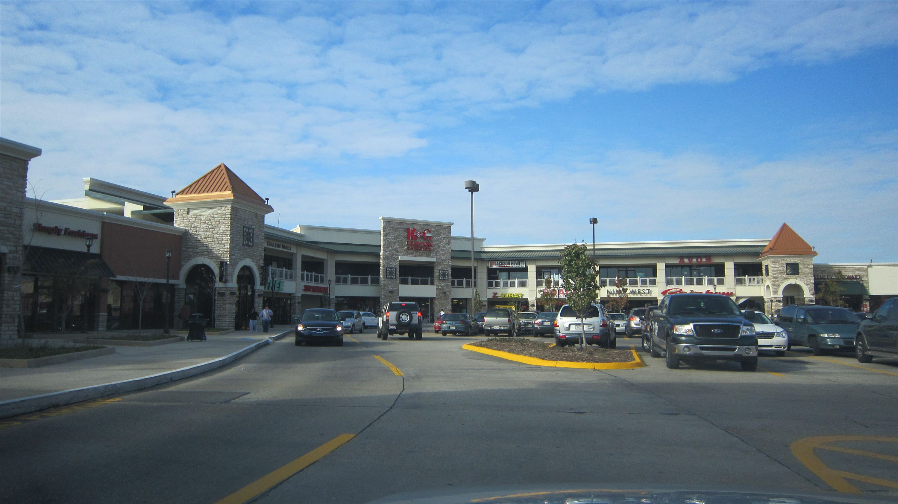 Locations Hub - Hammond Aire Shopping Center
