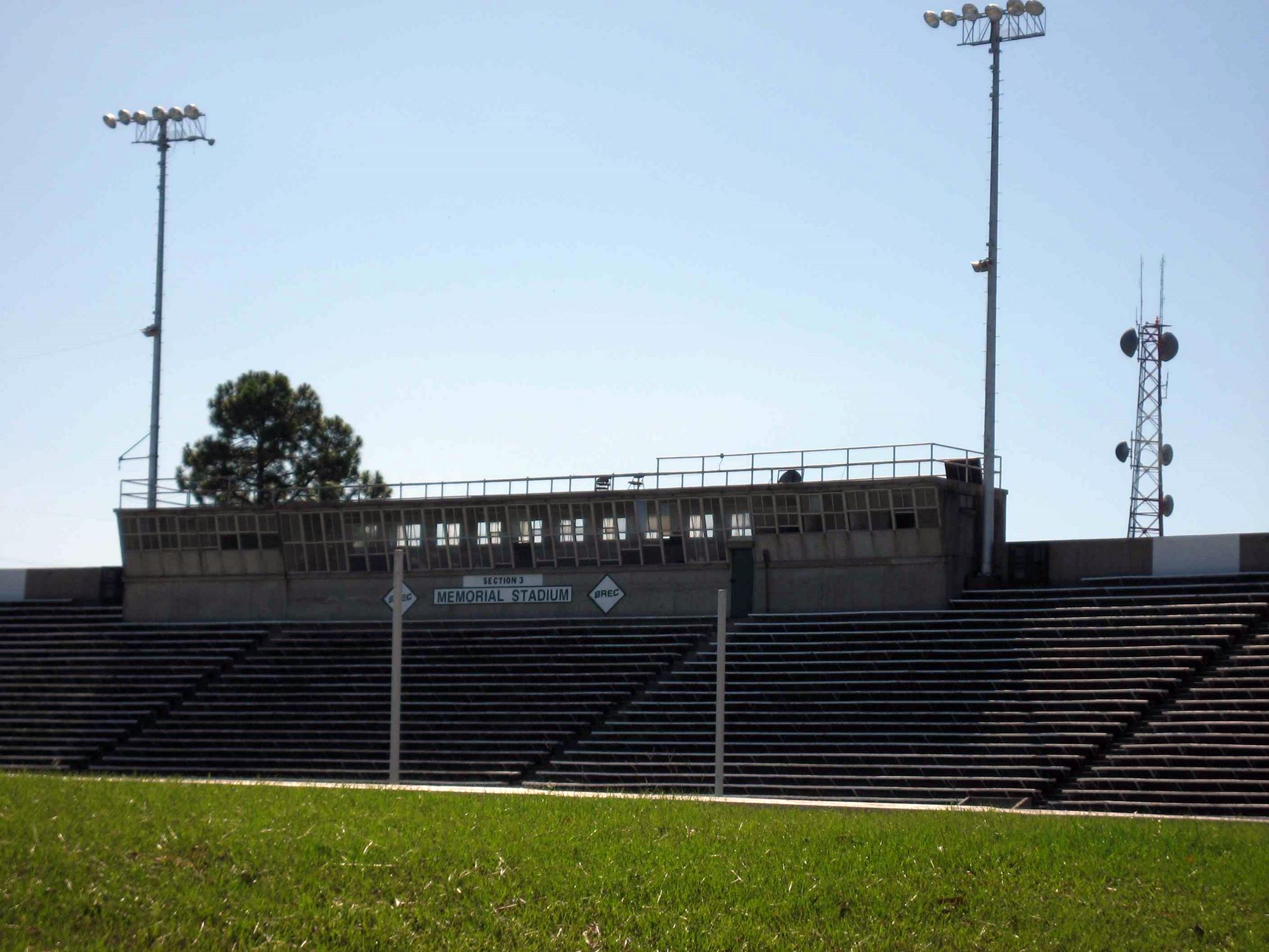 Locations Hub - Memorial Stadium
