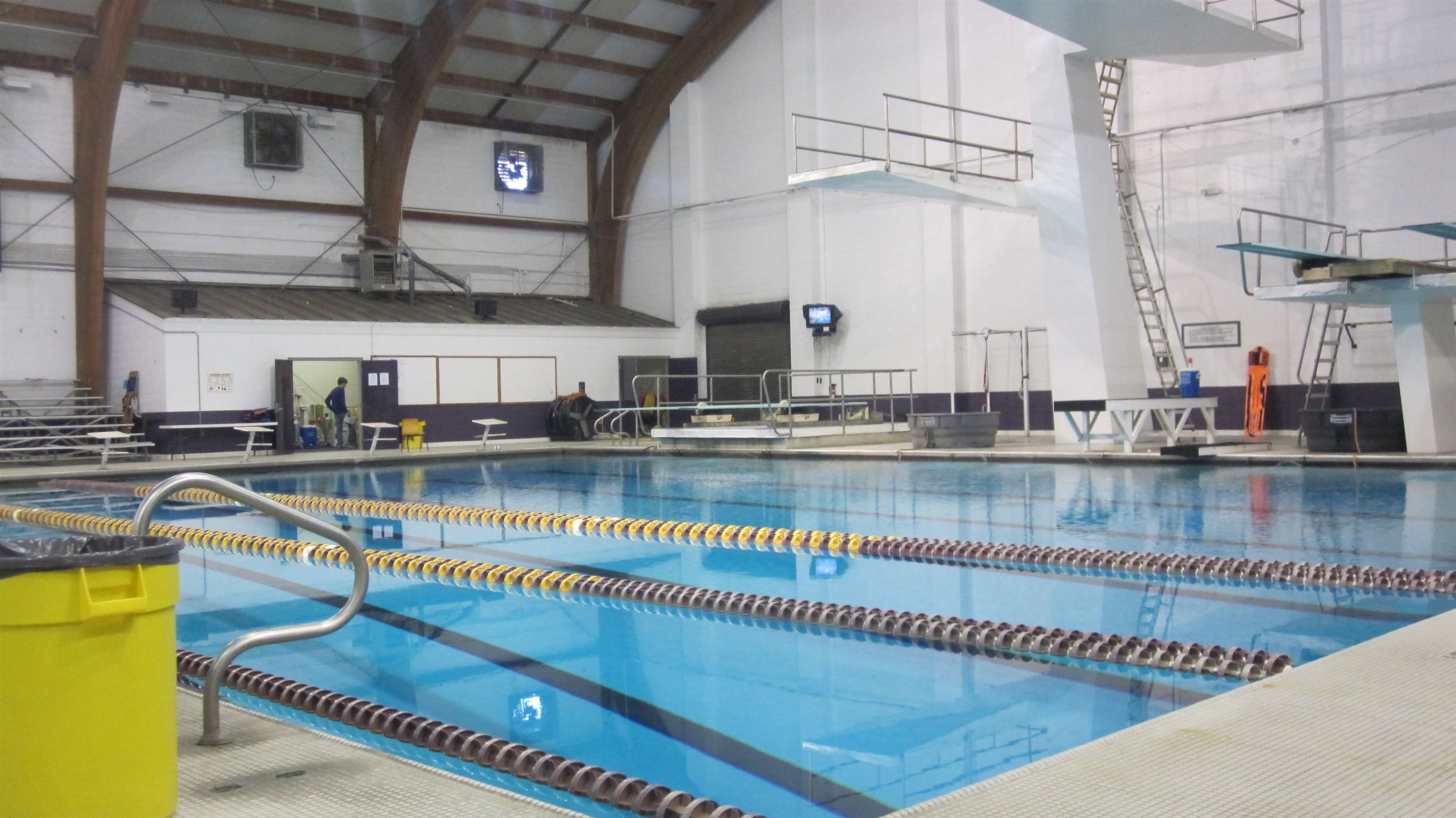 Locations Hub - LSU Swimming Pool