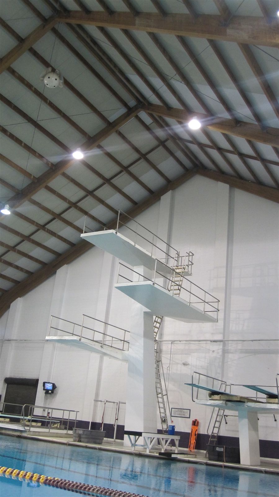 Locations Hub - LSU Swimming Pool