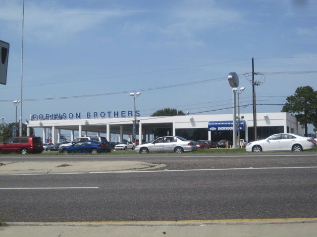 Locations Hub - Robinson Brothers